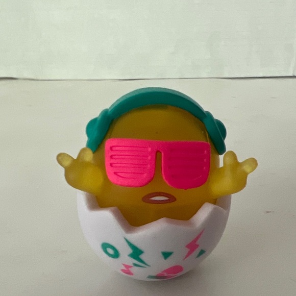 Sanrio | Toys | Gudetama The Lazy Egg Rockin To Music Peace Sign Figure ...